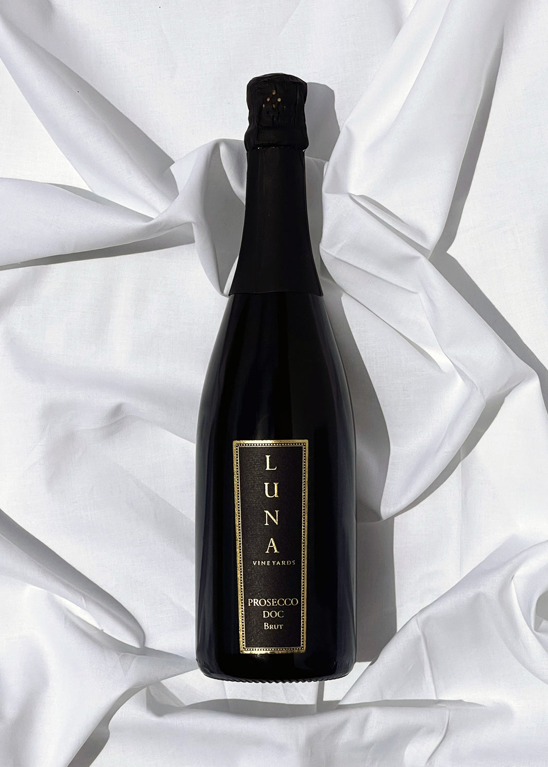 Luna Vineyards